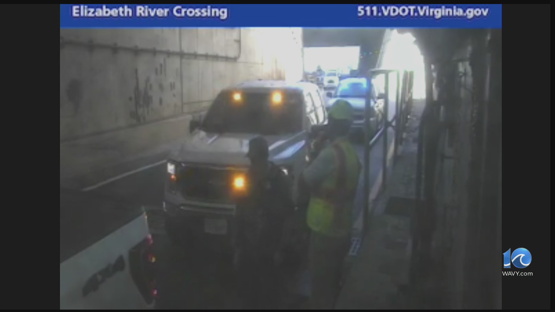 Overheight truck stuck in Downtown Tunnel causes traffic backup – WAVY.com