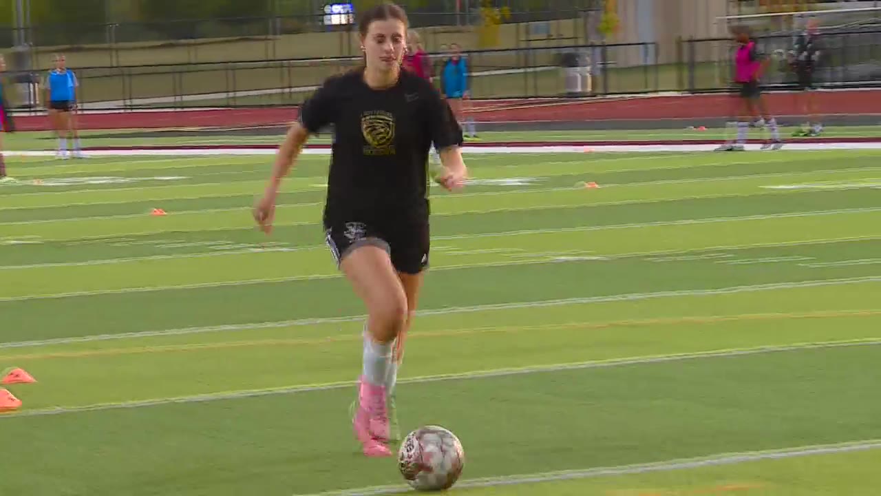 Columbia City basketball star Addi Baxter setting new goals with soccer ...