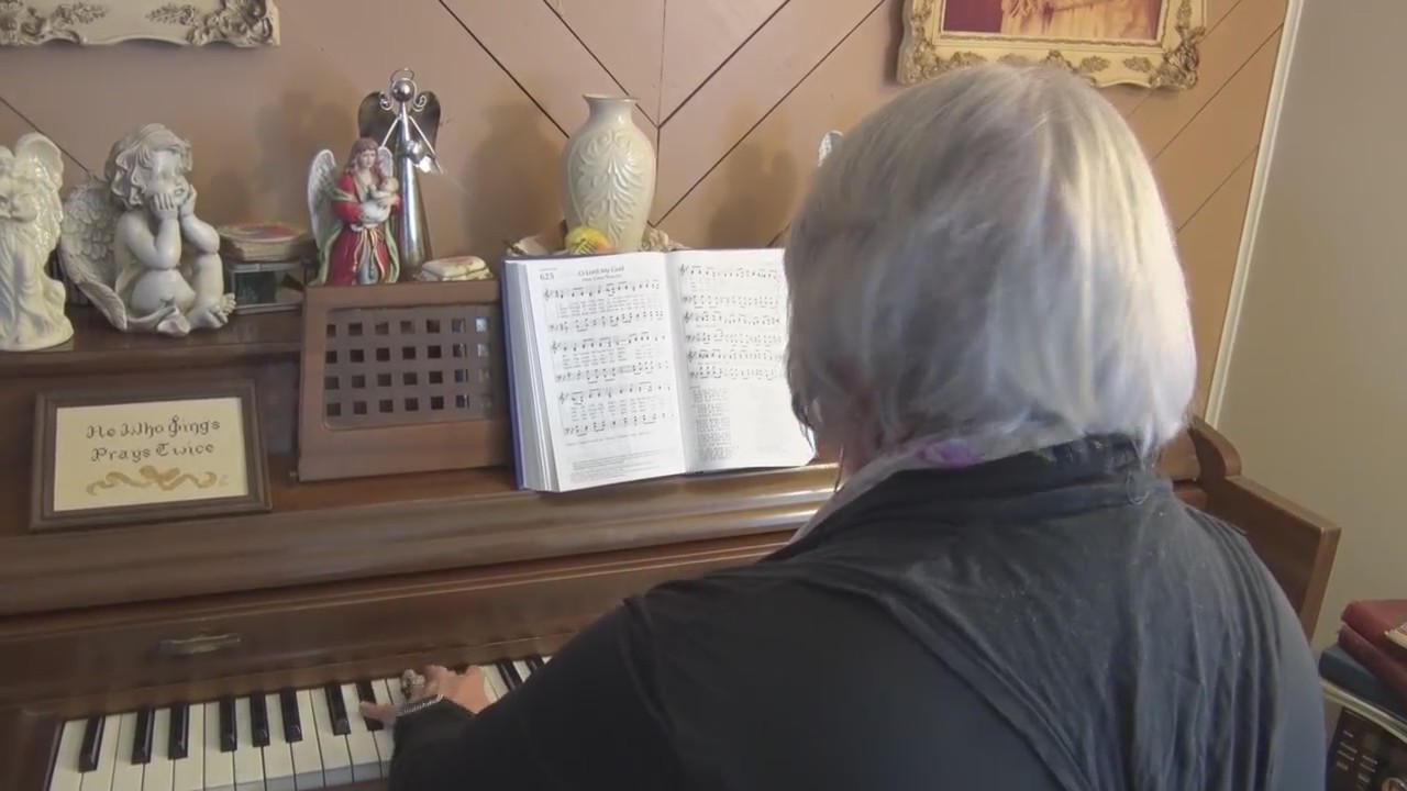 Stories of Strength: Betty and Danna Davis – WVNS