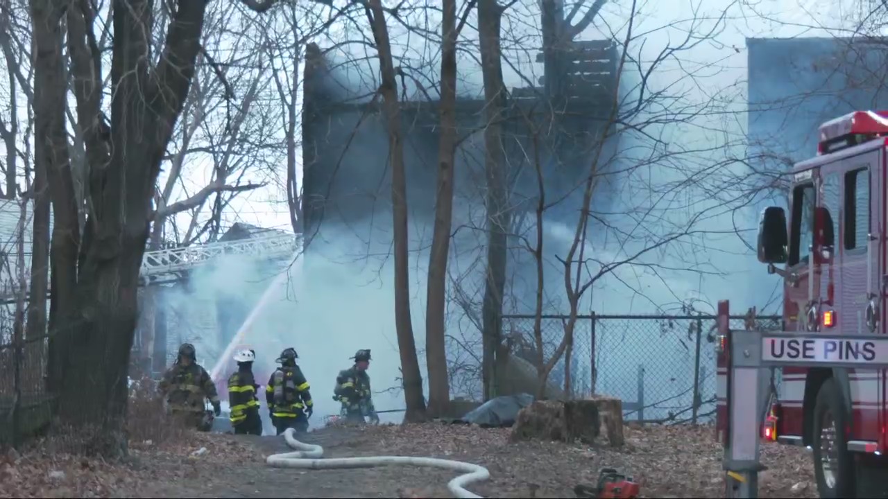 Crews respond to Third Street fire in Albany – NEWS10 ABC