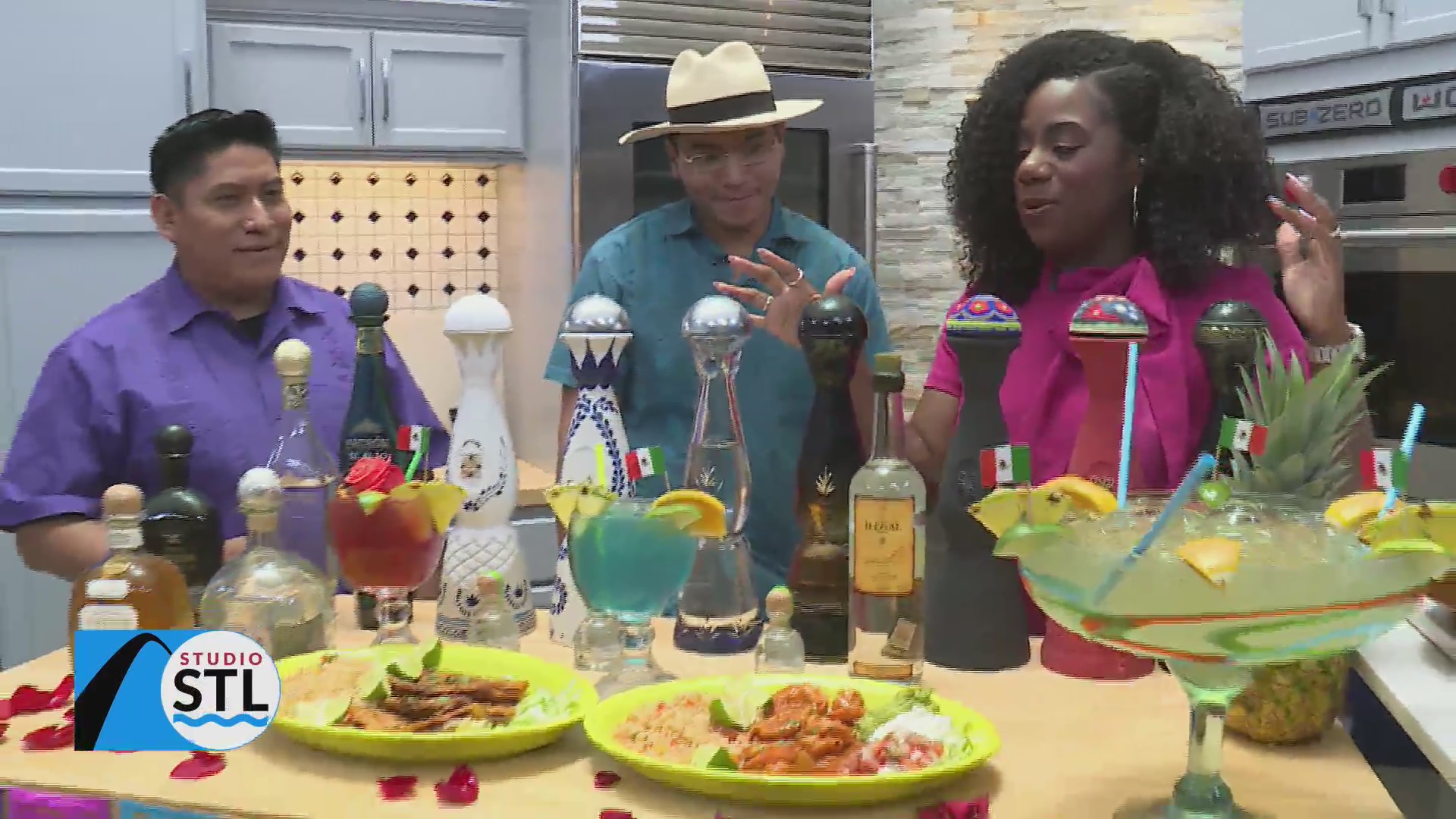 Buy a $50 gift certificate for only $25 to El Burro Loco! – FOX 2