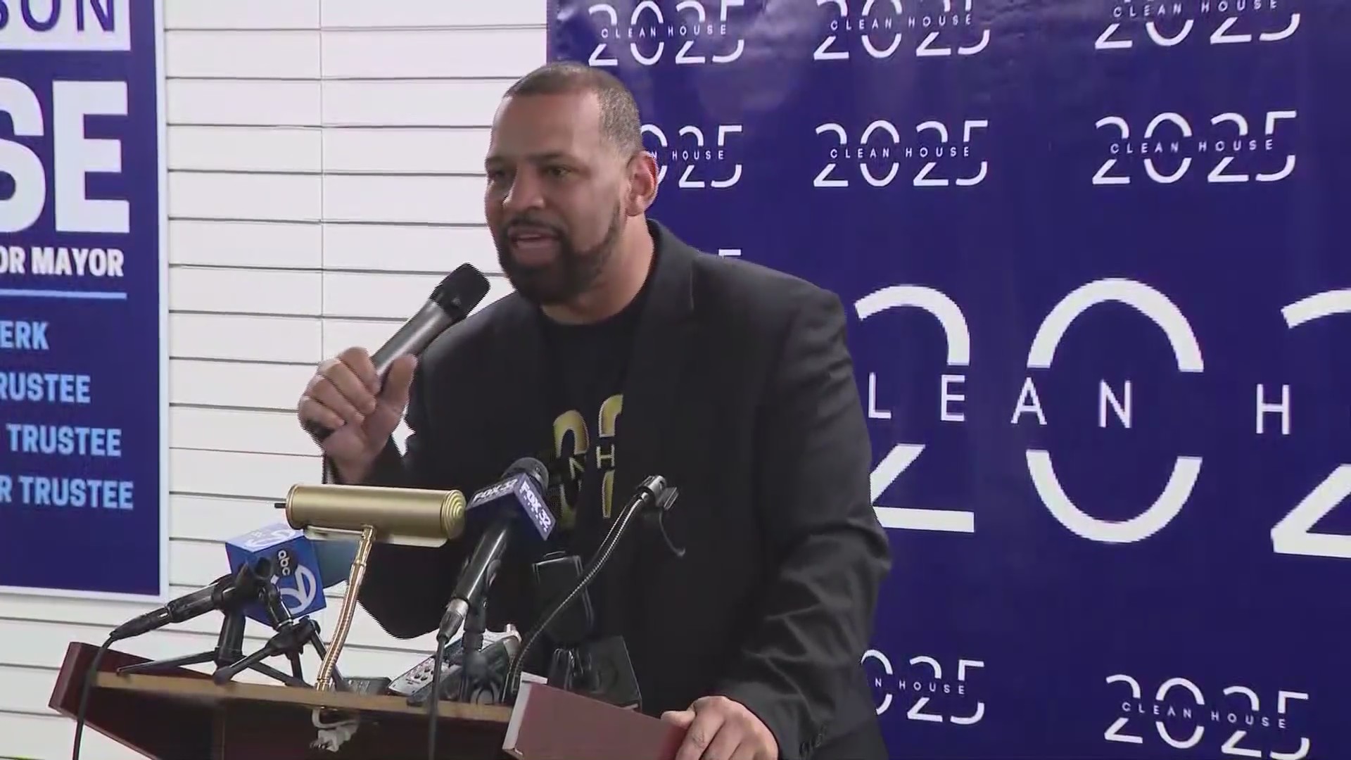 Jason House to be sworn in as Dolton mayor, marking end of Henyard’s ...