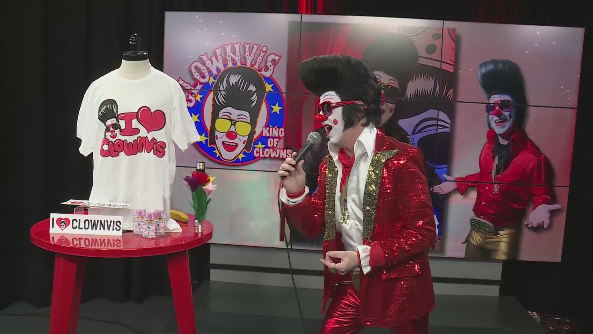 Clownvis Presley performs live – FOX 2