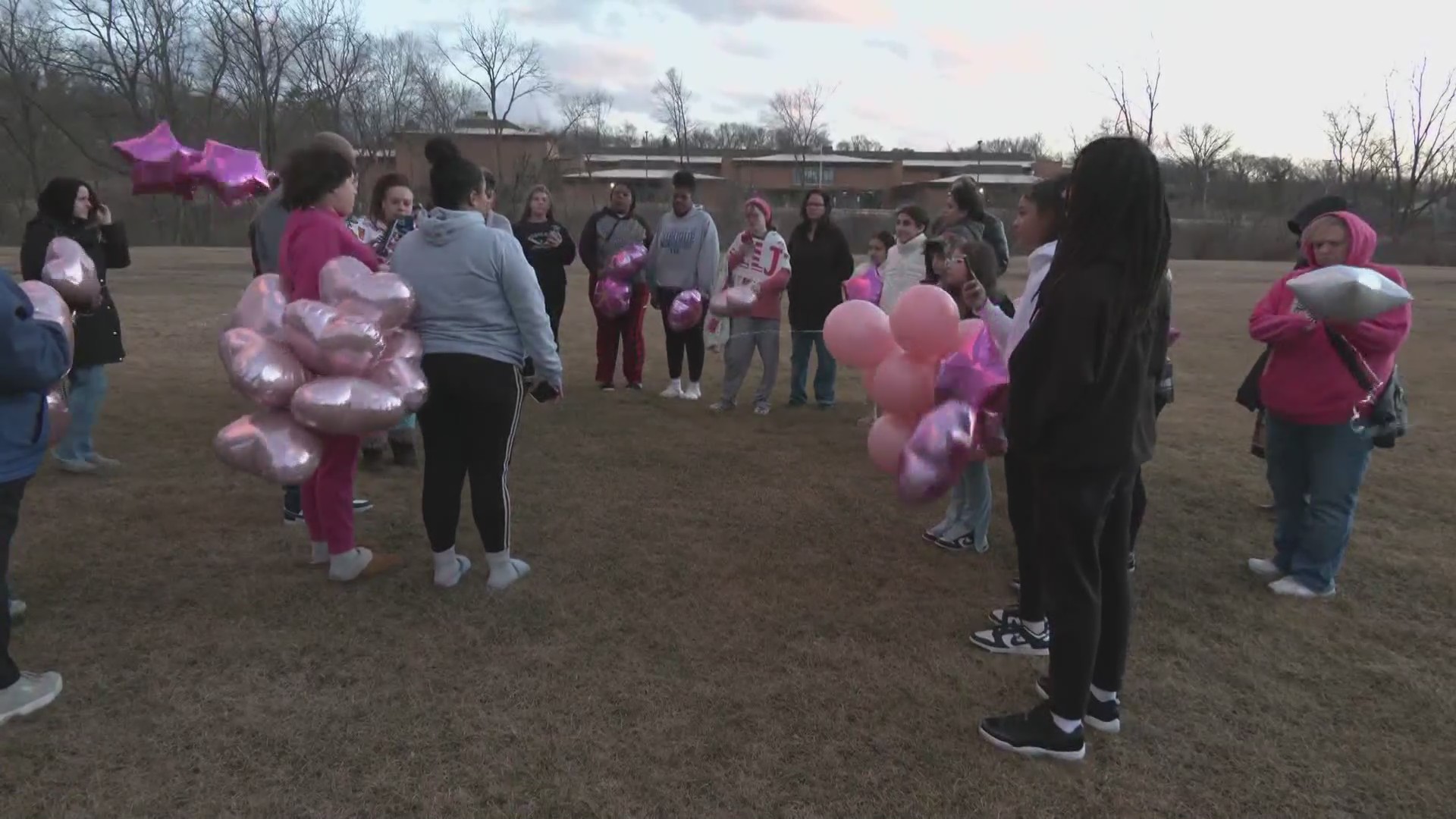 Rockford’s community remembers Jalyah Thompson at balloon release ...
