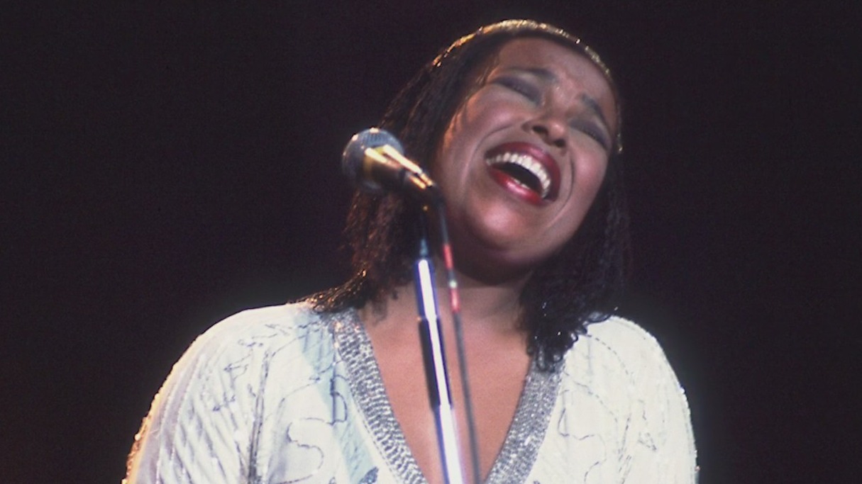 Singer Roberta Flack dies at 88 – KTLA