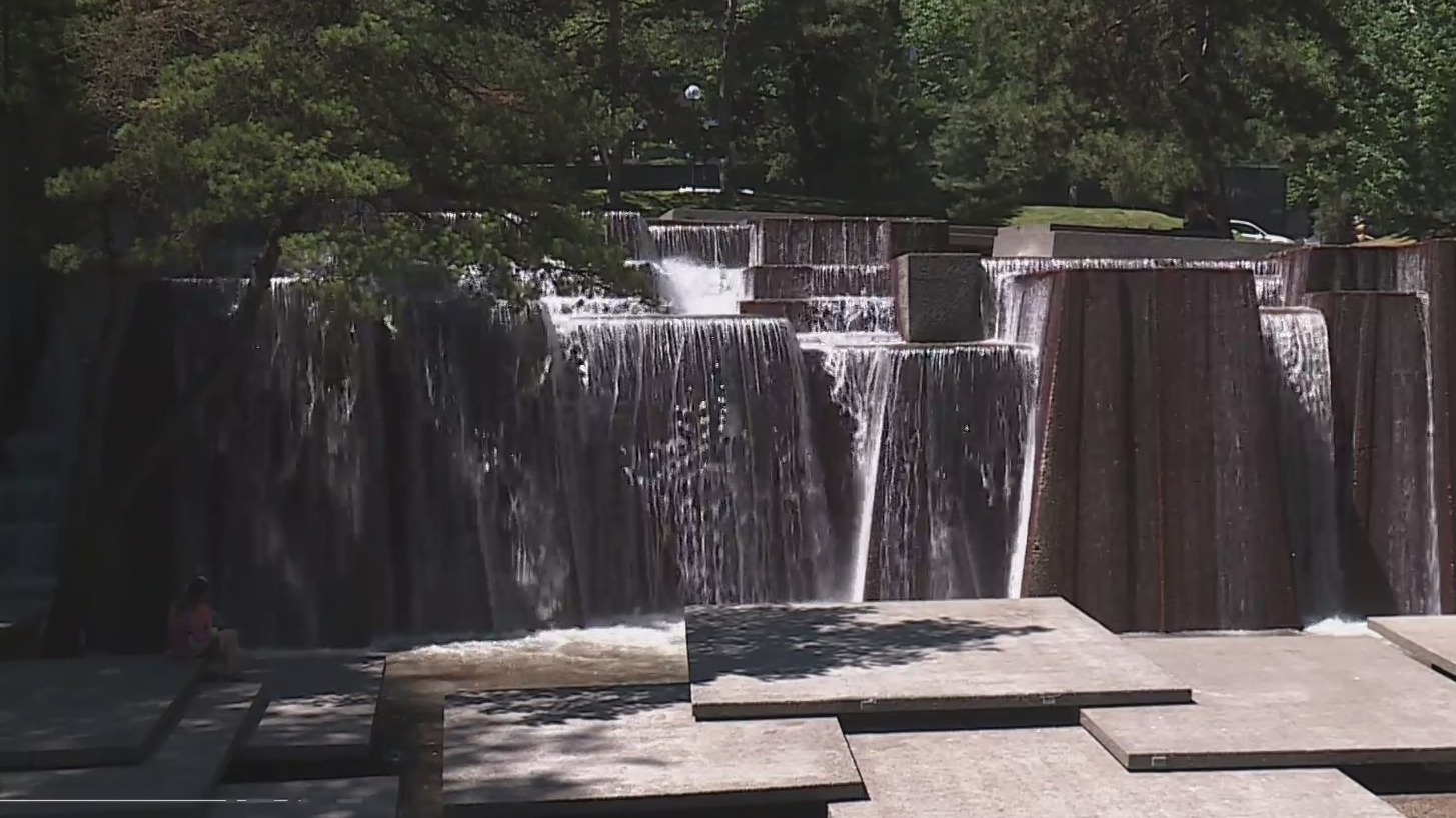 Water is flowing again at Portland’s iconic Ira Keller Fountain – KOIN.com