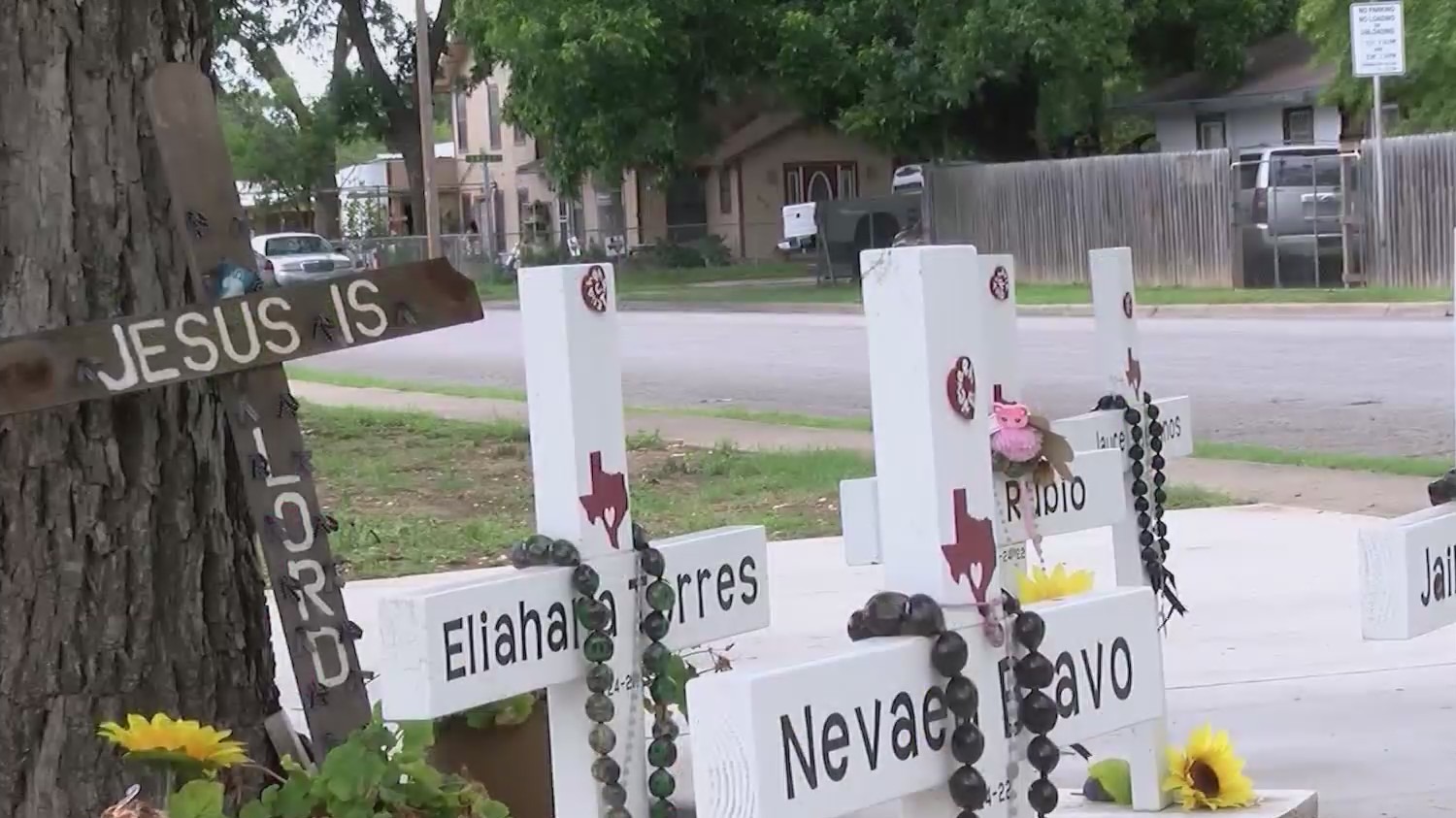 KXAN’s Ryan Chandler talks Uvalde community recovery – KXAN Austin