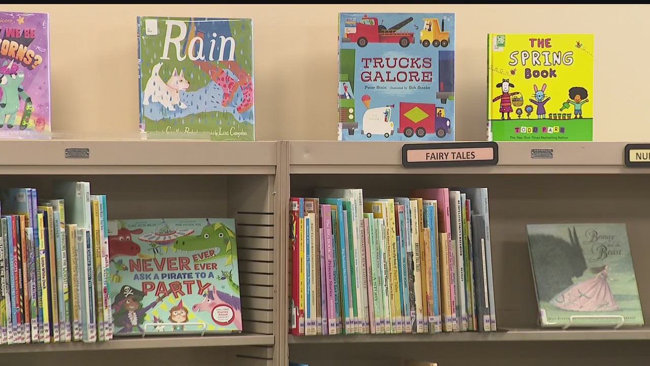 Sebring Library unveils renovated space – WKBN.com