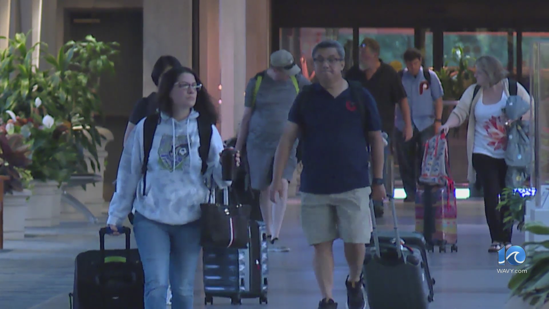 Effects of Hurricane Milton felt at Norfolk airport – WAVY.com