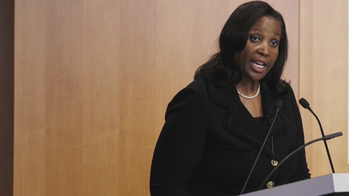 Will Lisa Cook win a legal battle against Trump administration ...