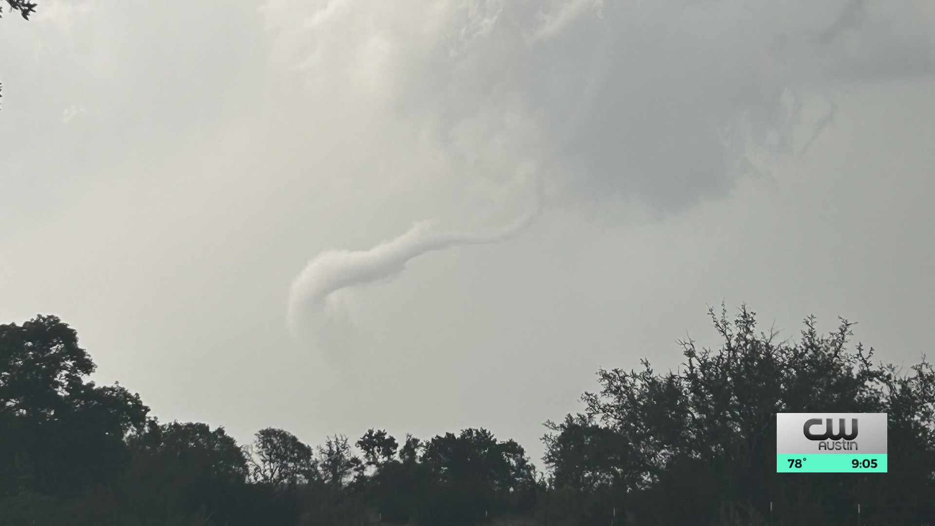 ‘Hunker down’: Family hides in tornado shelter during severe weather ...