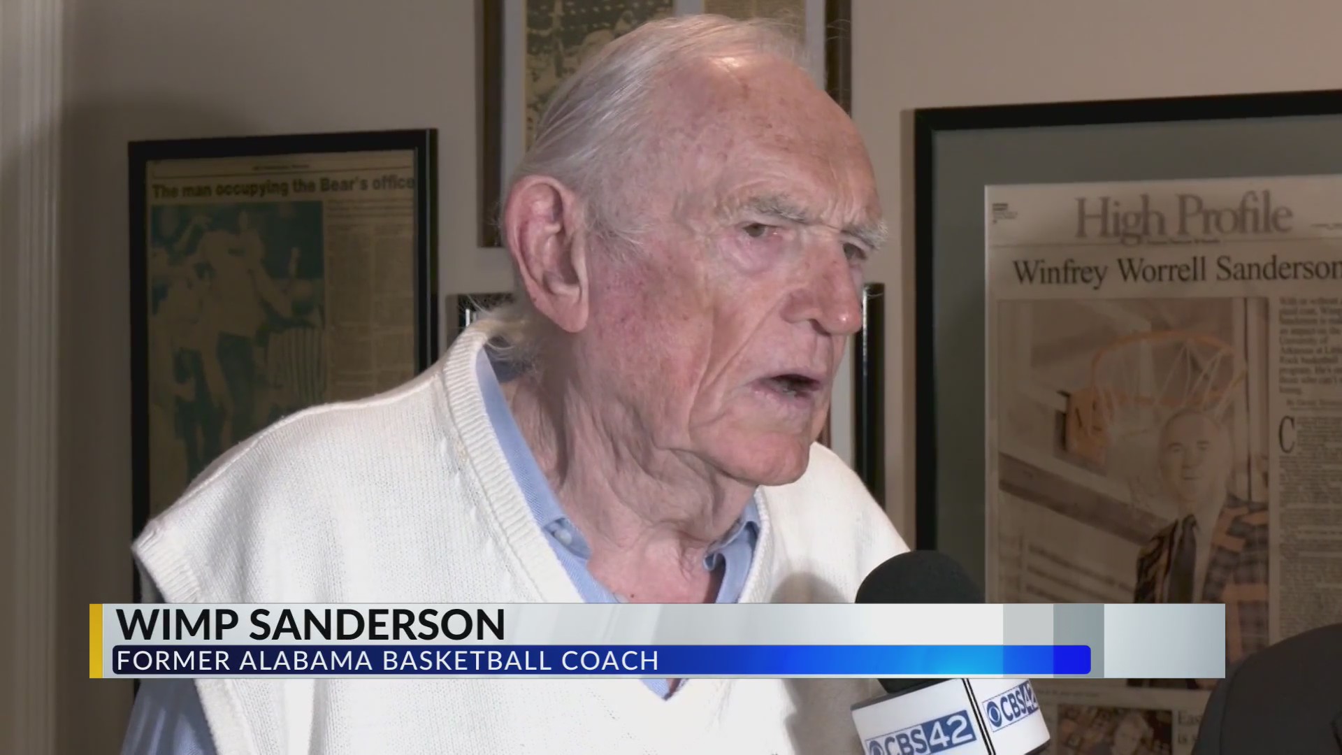 1-on-1 with former Alabama basketball coach Wimp Sanderson – CBS 42