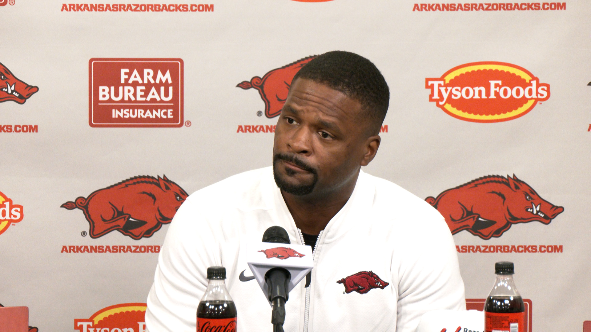 Arkansas defensive coordinator Travis Williams gives an update on ...