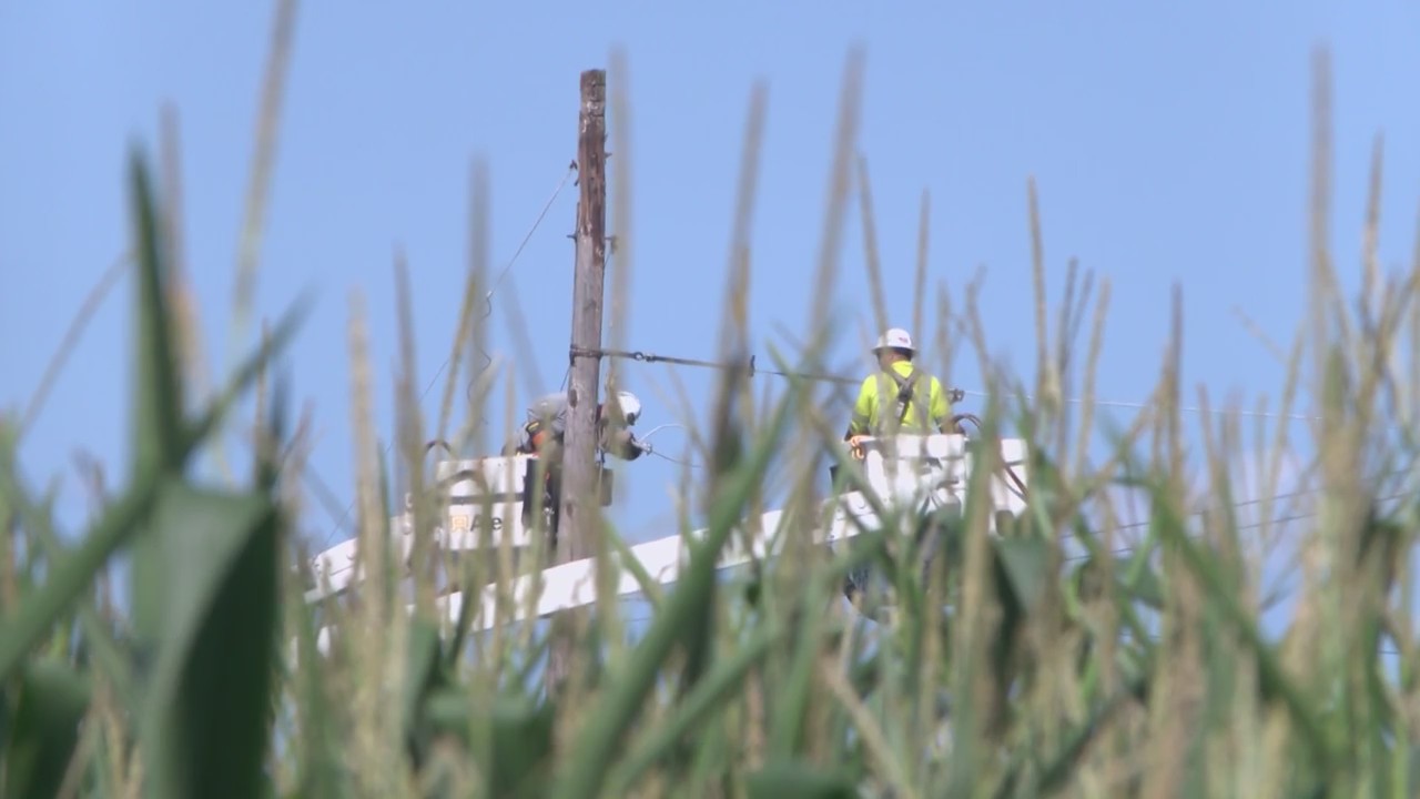 Helicopter hits powerline and crashes in Schuylkill County – PAhomepage.com