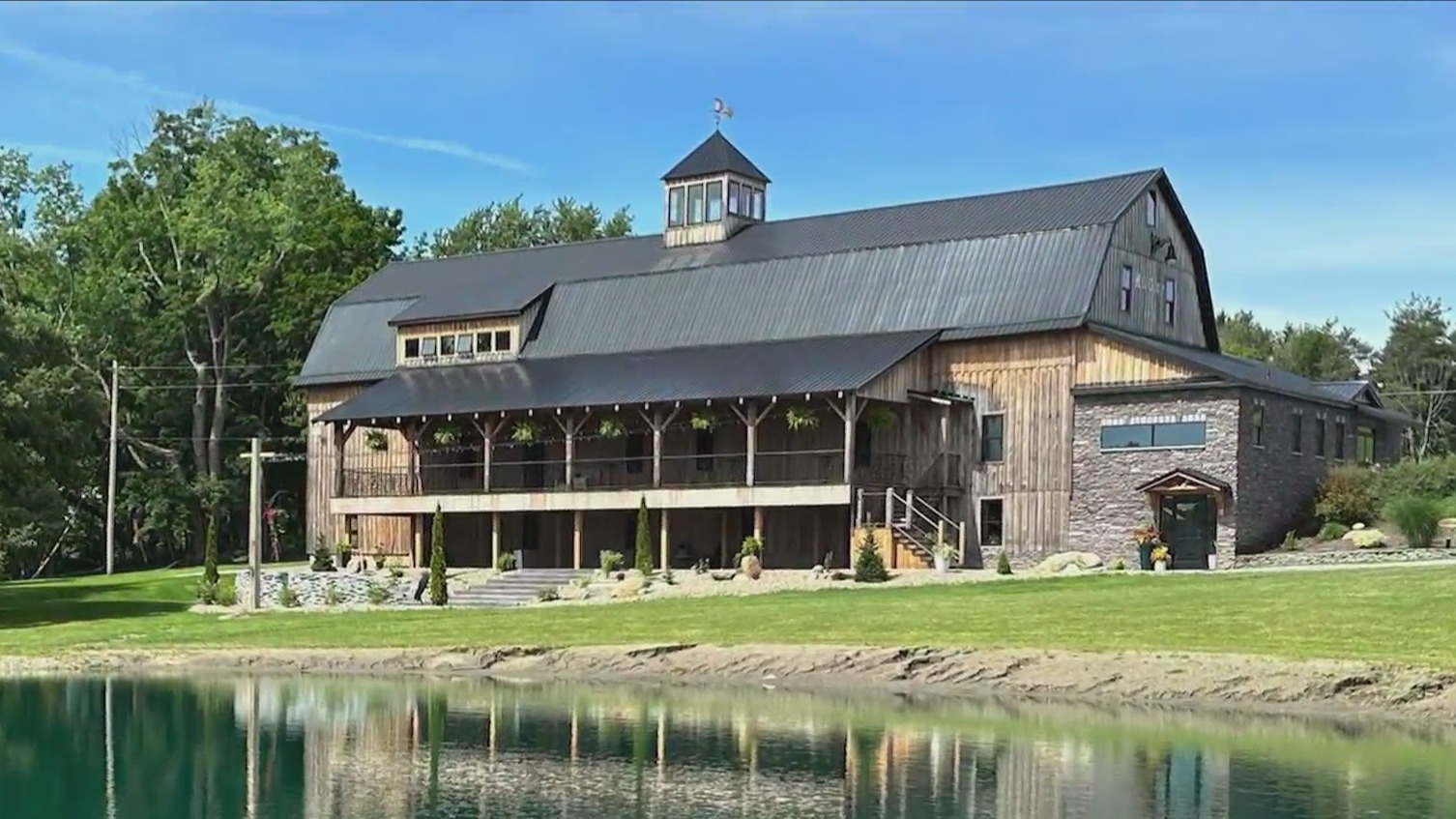 Kucko’s Camera: Wyoming County wedding barn – RochesterFirst
