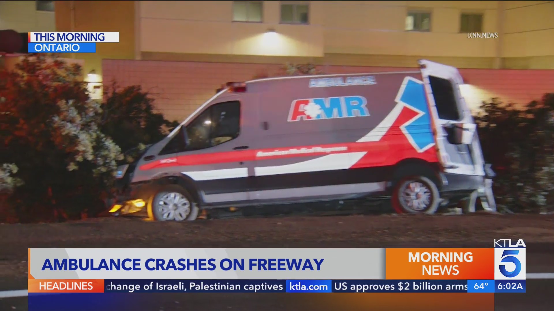 Ambulance crashes while exiting 60 Freeway in Ontario – KTLA