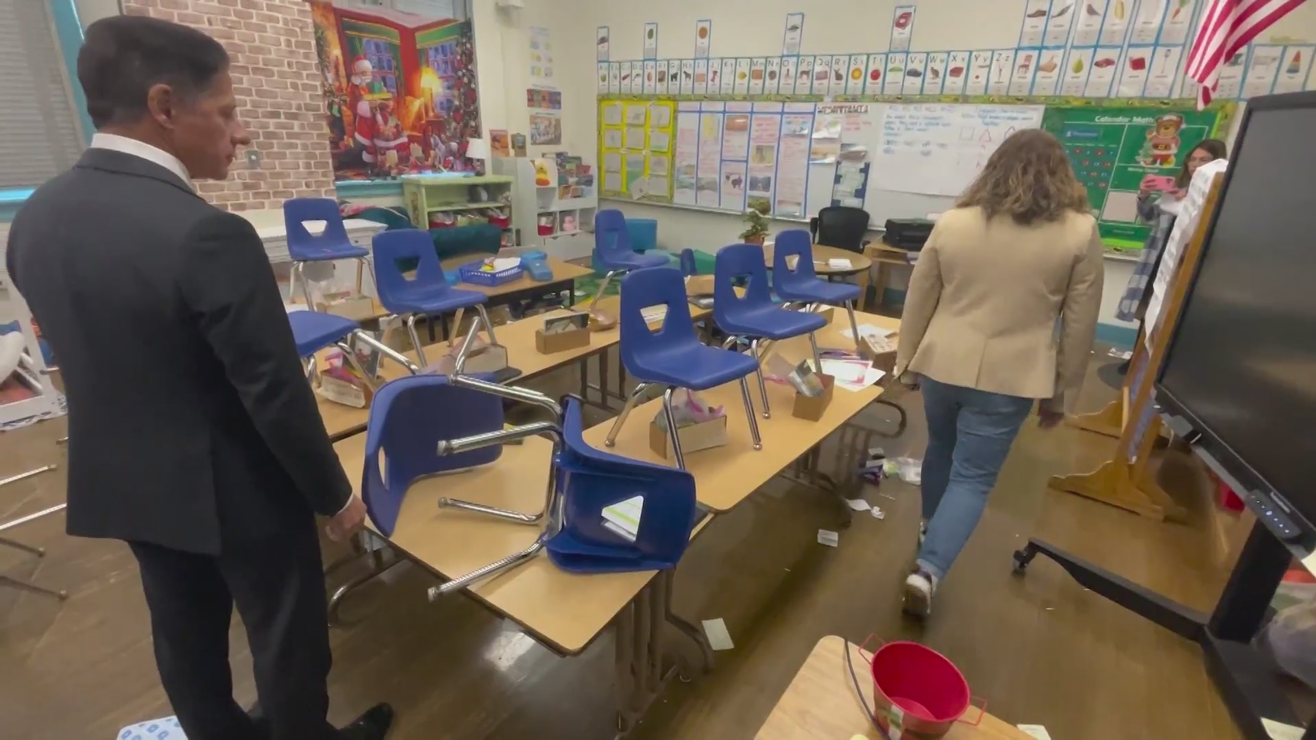 South L.A. elementary school vandalized – KTLA