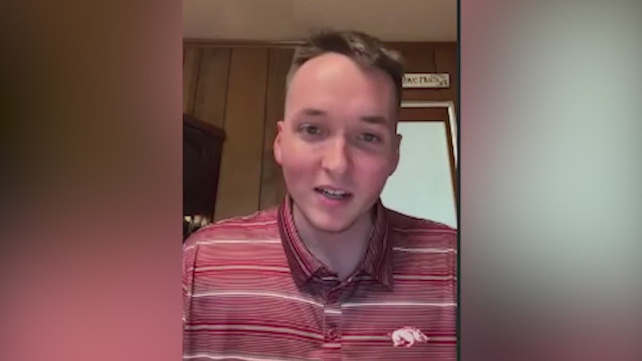 Arkansas fan takes matters into his own hands with fan-run NIL ...