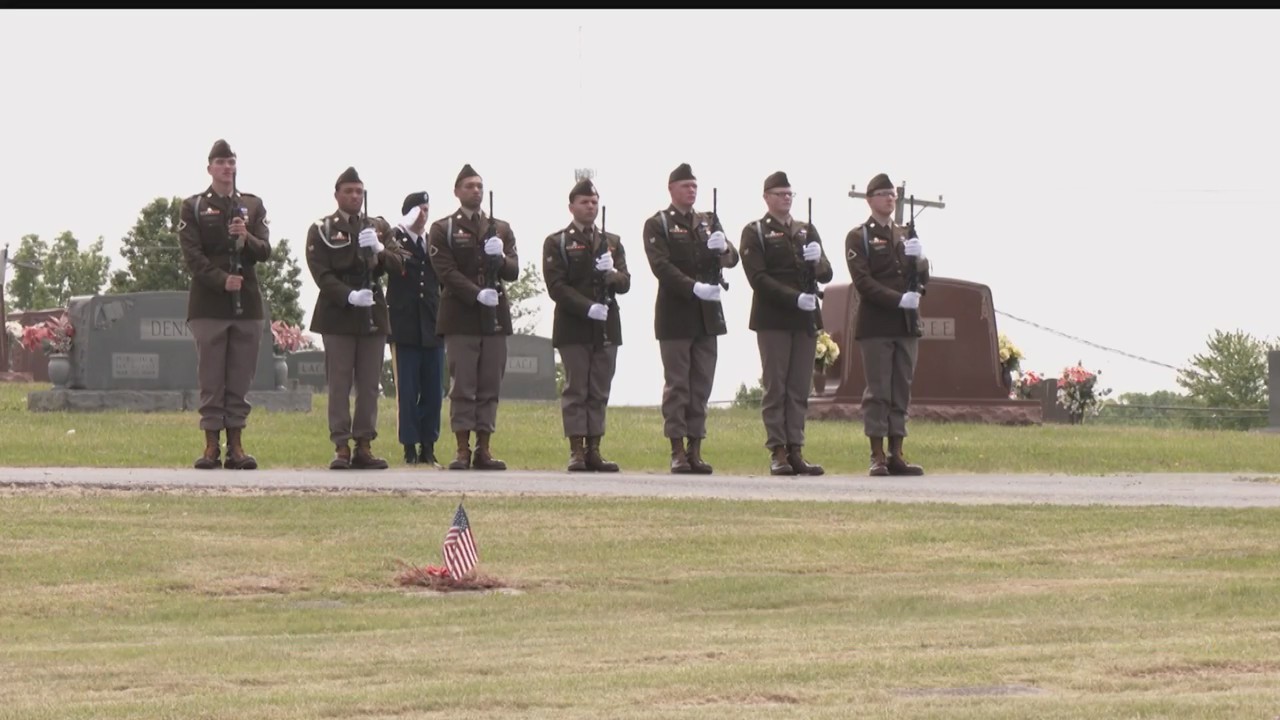 Missing World War II Veteran laid to rest 80 years later – Eyewitness ...