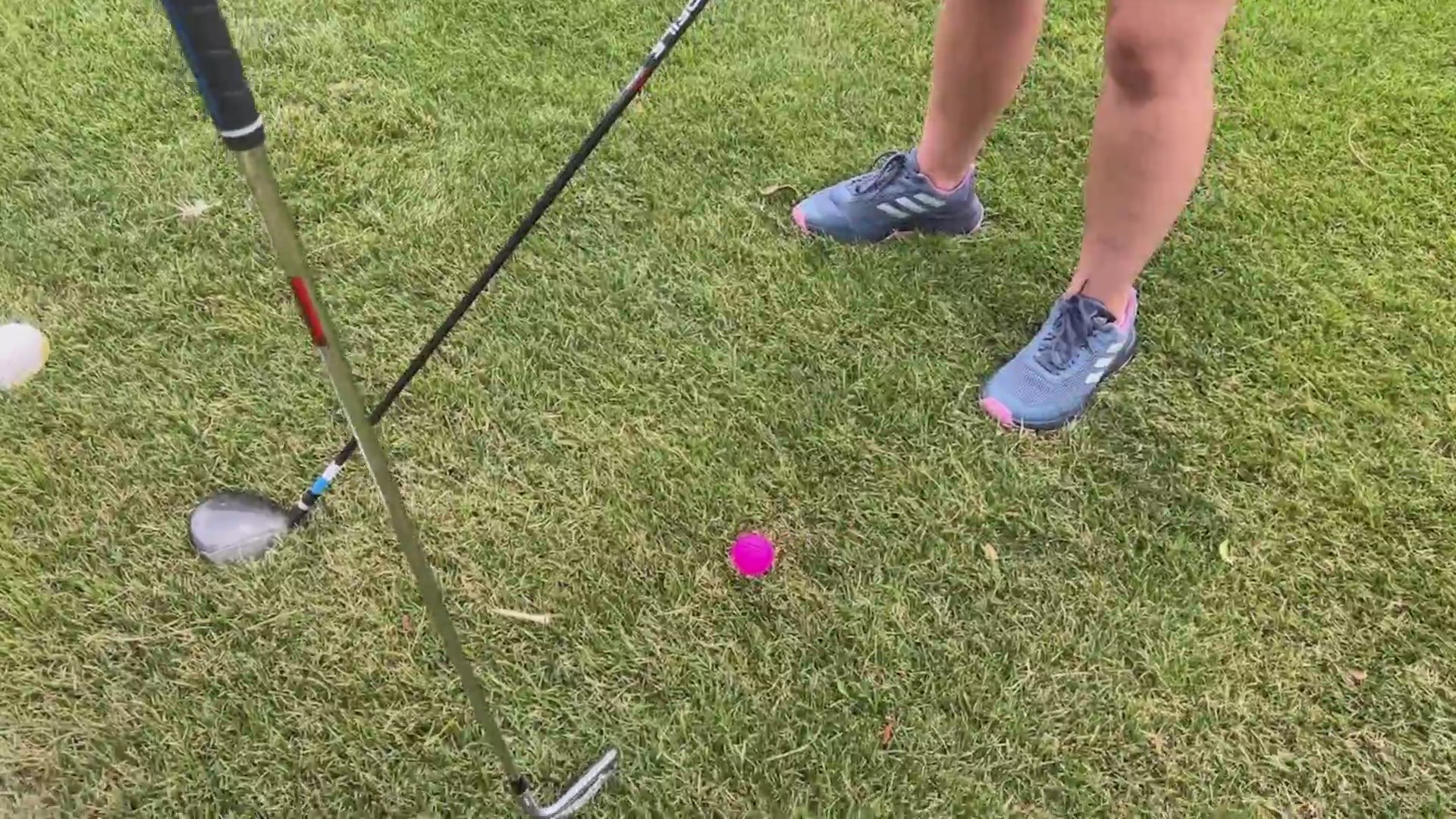 Denver police teach kids how to play golf – FOX31 Denver