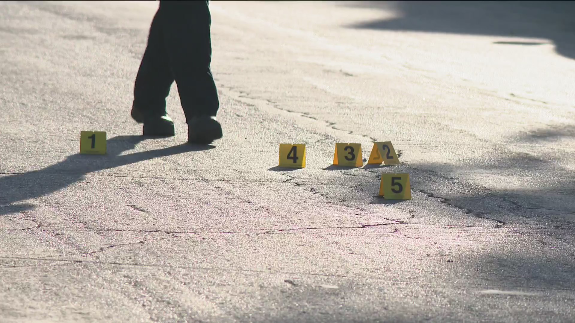 One injured during shooting in Drake Neighborhood, DMPD investigates ...
