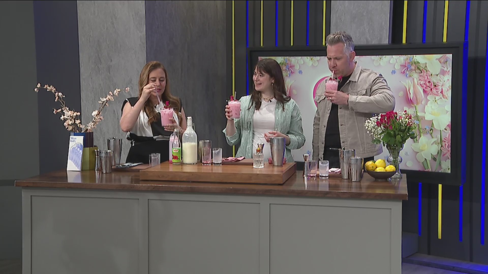 Mixo Indy: A Mommy Mocktail Recipe for Mother’s Day! – 5/9/25 – Fox 59