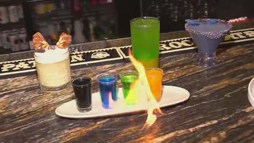 Fun drinks and magic tricks at the “Alice in Wonderland: Down the ...