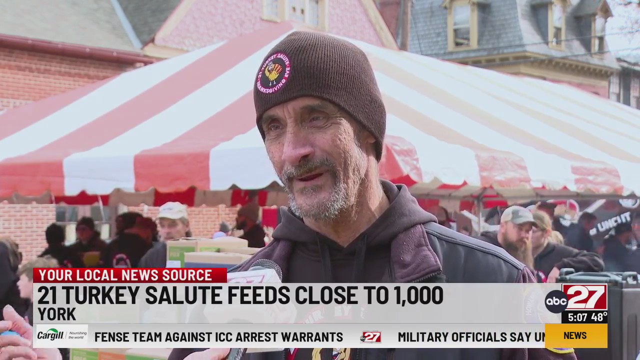 5th annual 21 Turkey Salute feeds close to 1,000 people in downtown ...