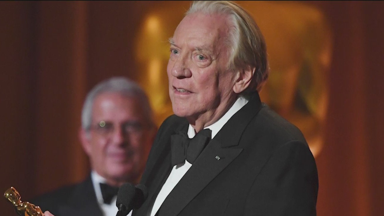 Actor Donald Sutherland dies at 88 – KTLA