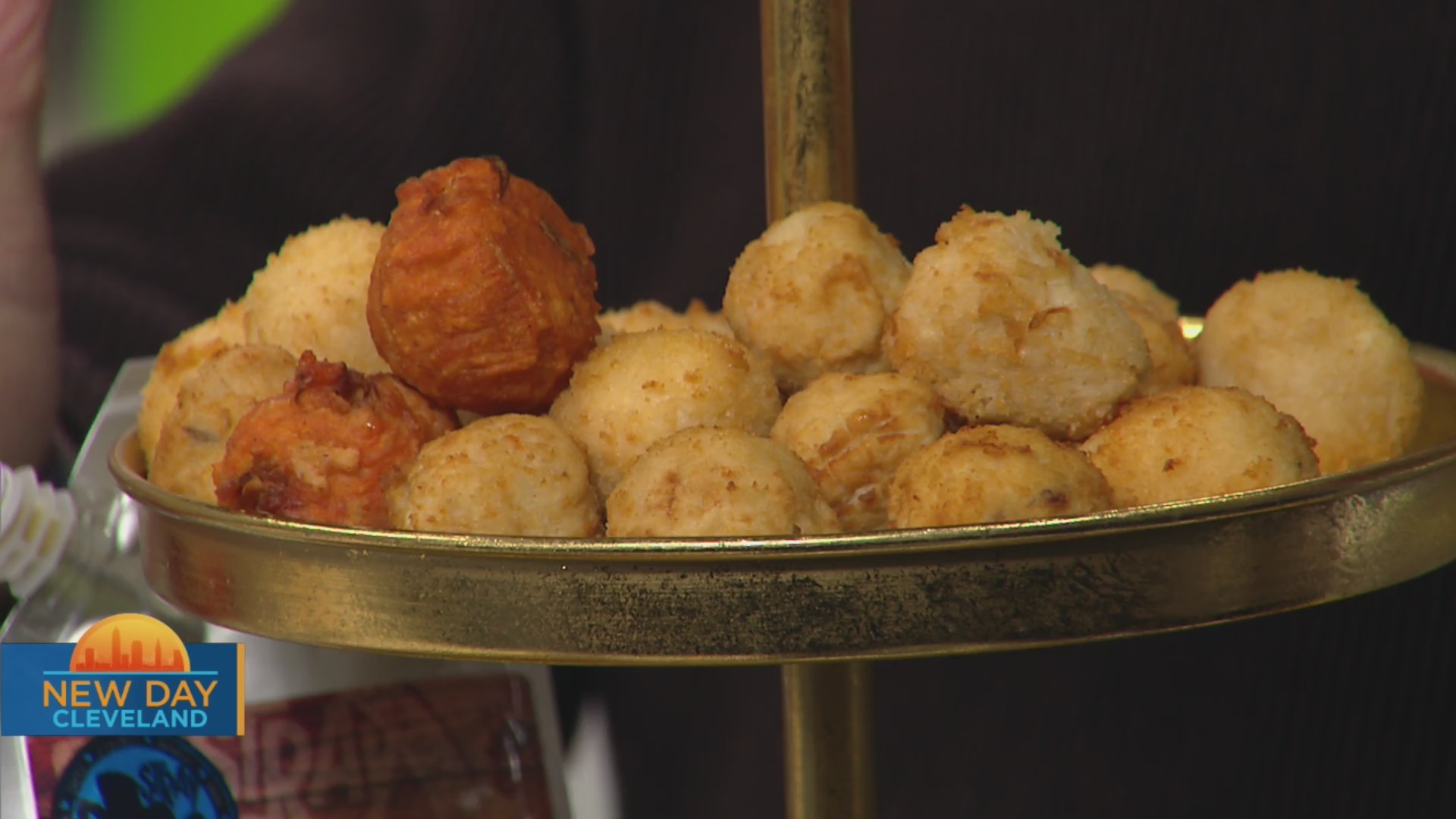 New Day Cleveland: Bob’s Hamburger – Fox 8 Cleveland WJW