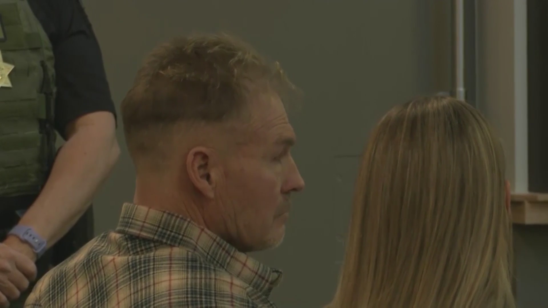 Judge denies reduced bond for Barry Morphew during 2nd murder trial ...