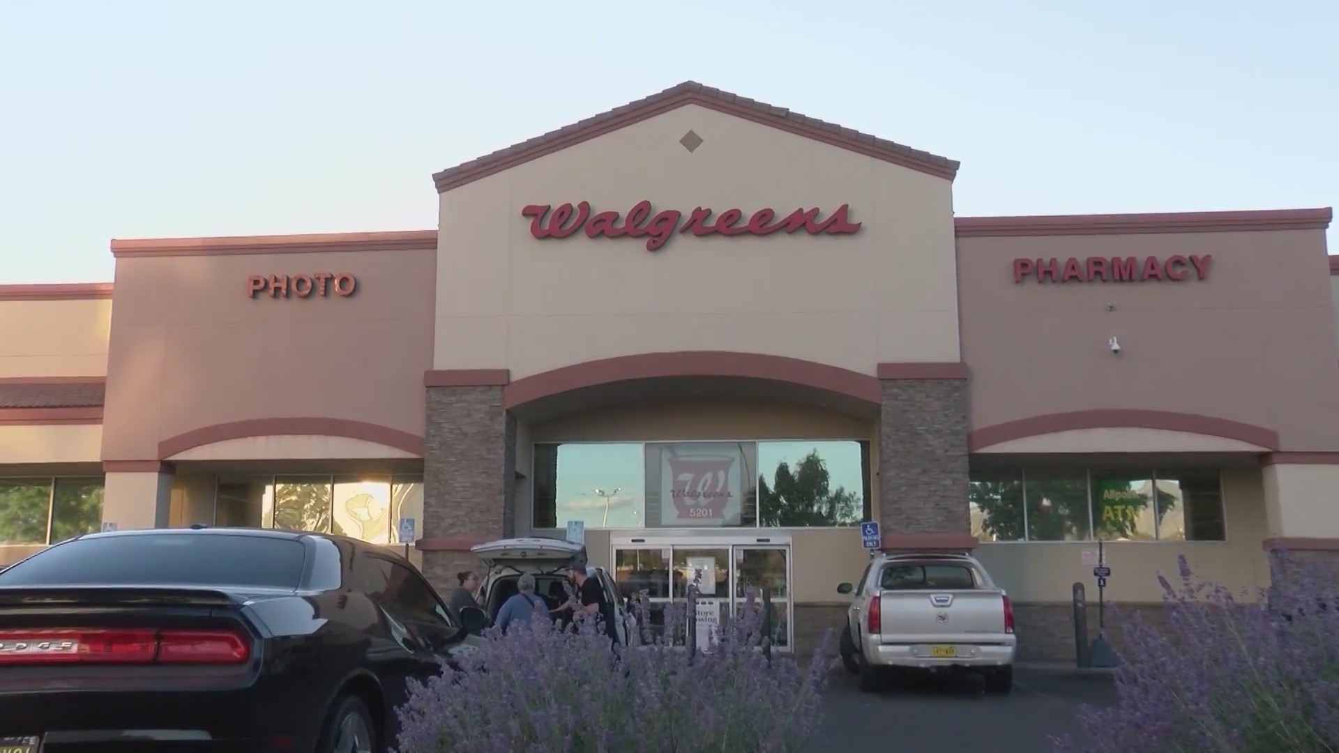 ‘It affects everybody’: Concerns grow after east Central Walgreens set ...