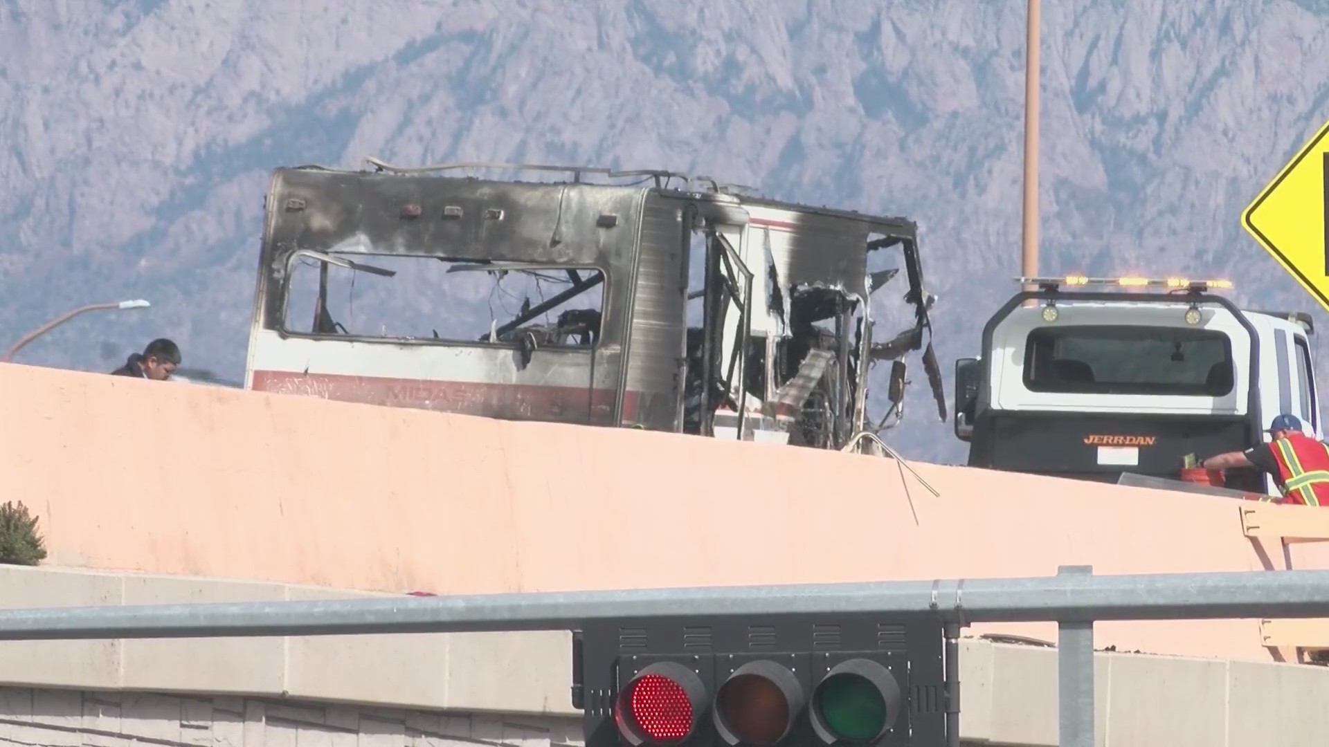 I-25 south to I-40 east ramp reopened after crash, RV fire – KRQE NEWS ...