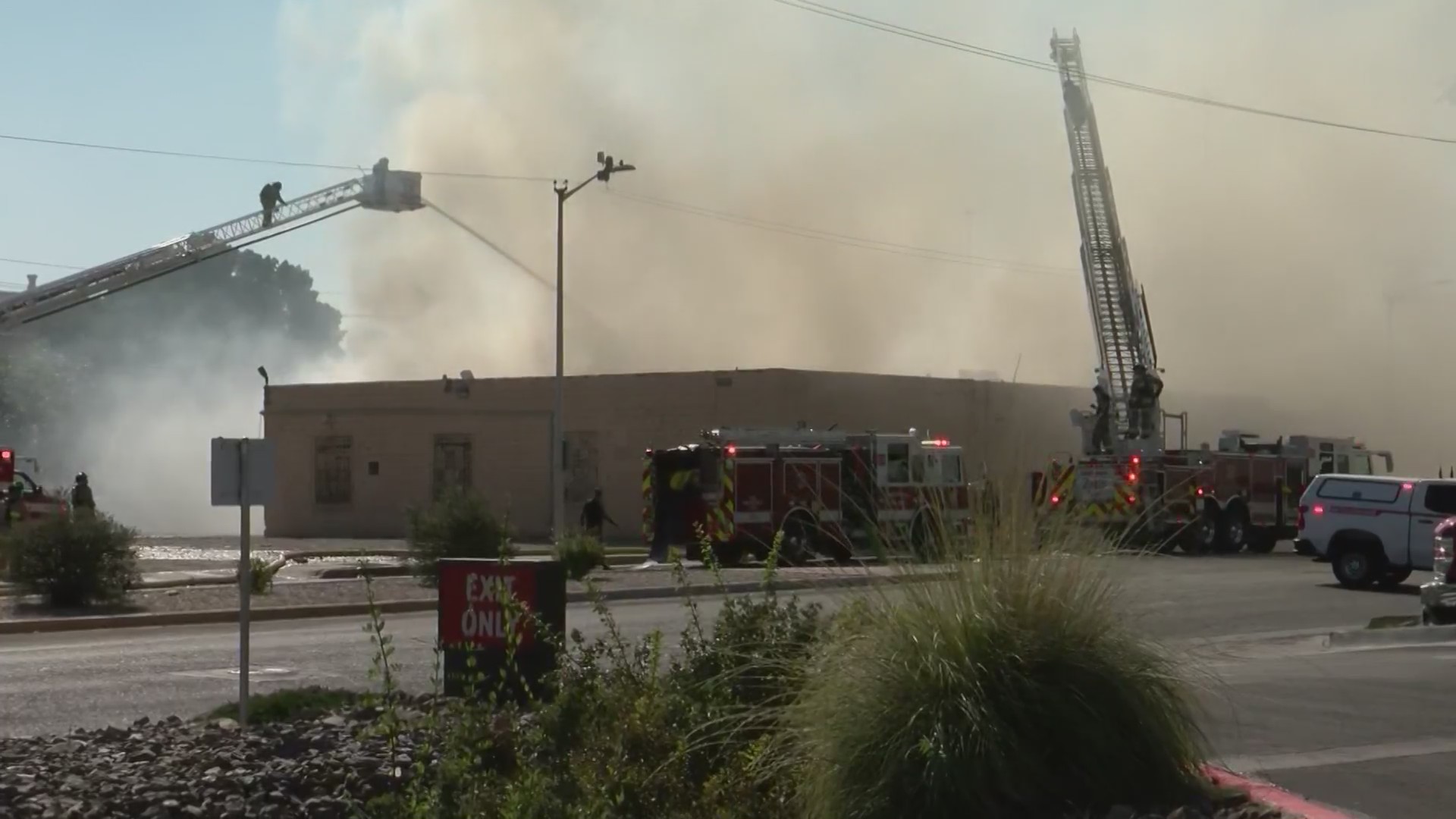 Arrest warrant issued for suspect in Albuquerque warehouse fire – KRQE ...