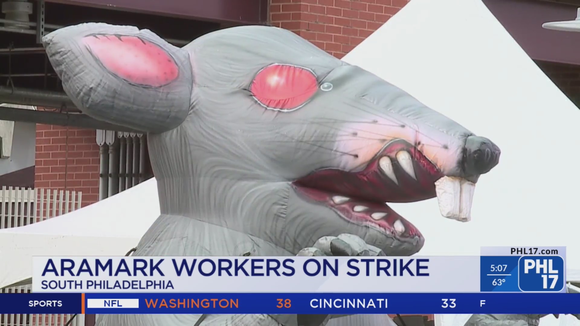 Aramark workers went on strike at three stadiums in South Philadelphia ...