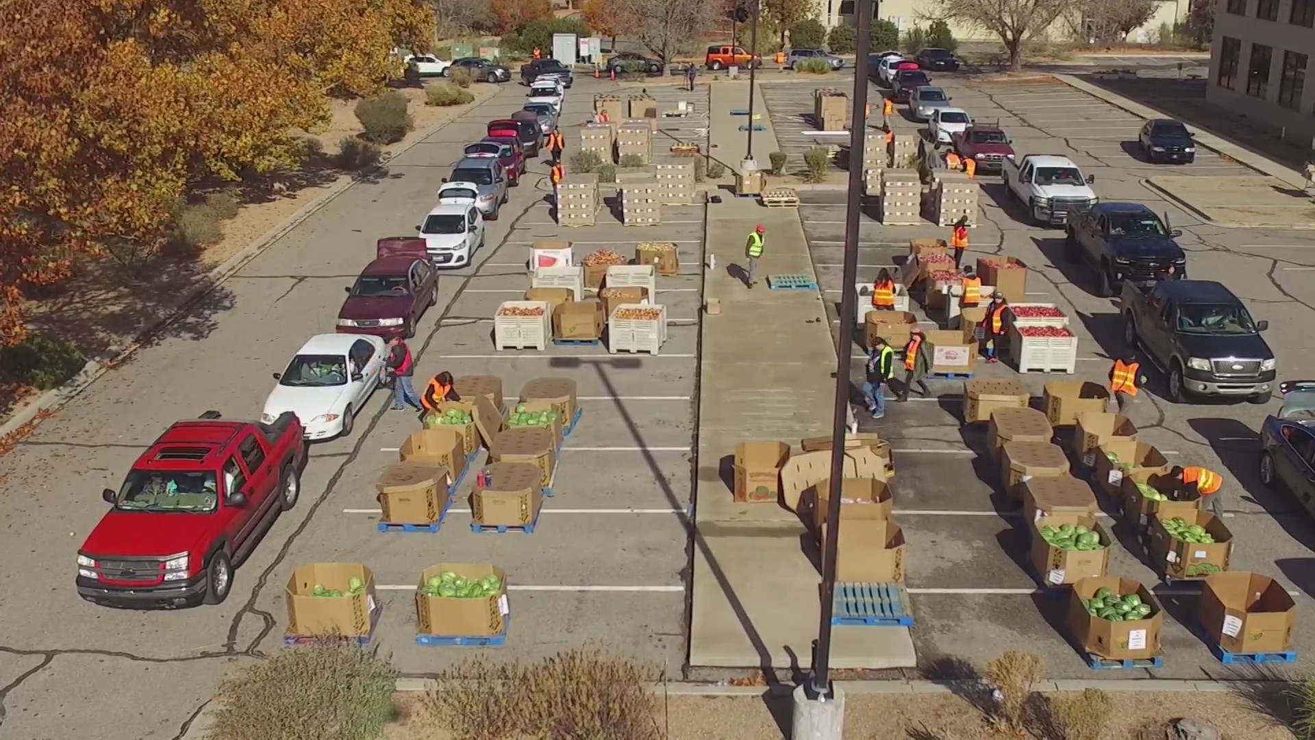 Roadrunner food bank hosting holiday food drives – KRQE NEWS 13 ...