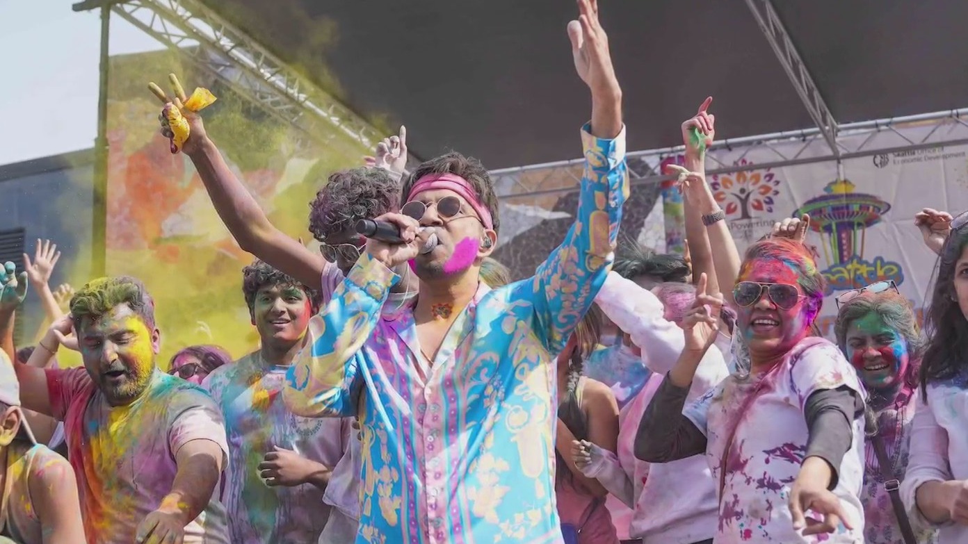 Explosive color for first-ever Portland HOLI Festival – KOIN.com