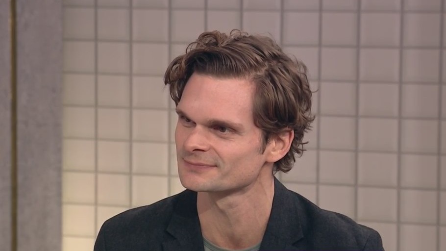 Actor Andrew Durand on the new Broadway show ‘Dead Outlaw’ – PIX11