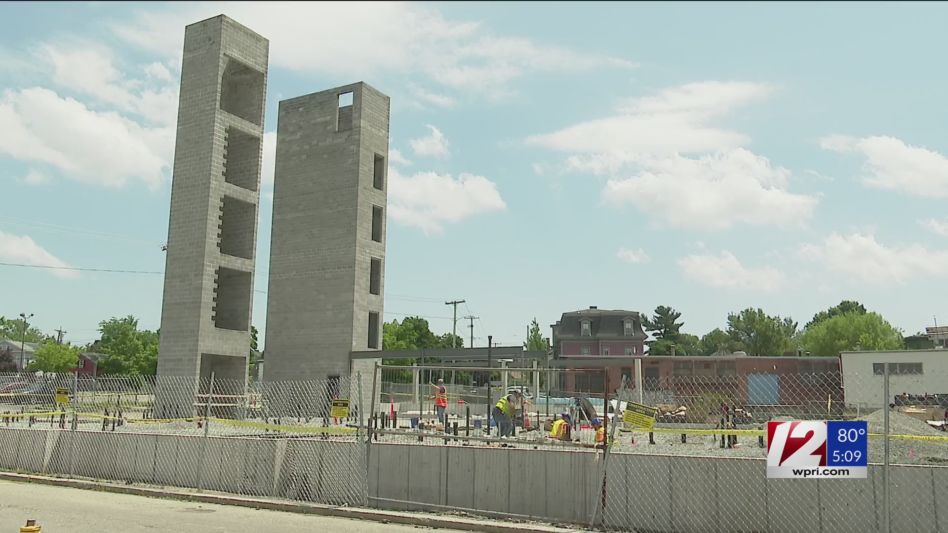 Crossroads RI holds tour of new apartment complex for homeless – WPRI.com