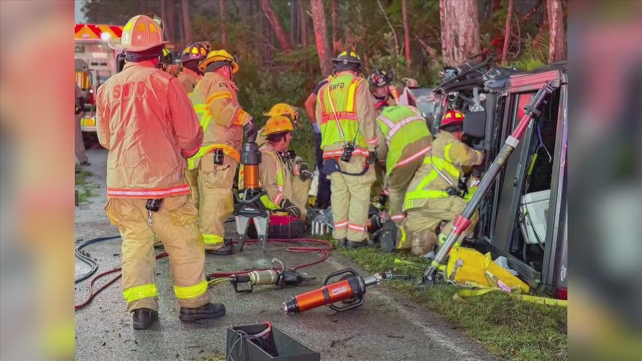 SWFD firefighters rescue entrapped driver in Walton County ...