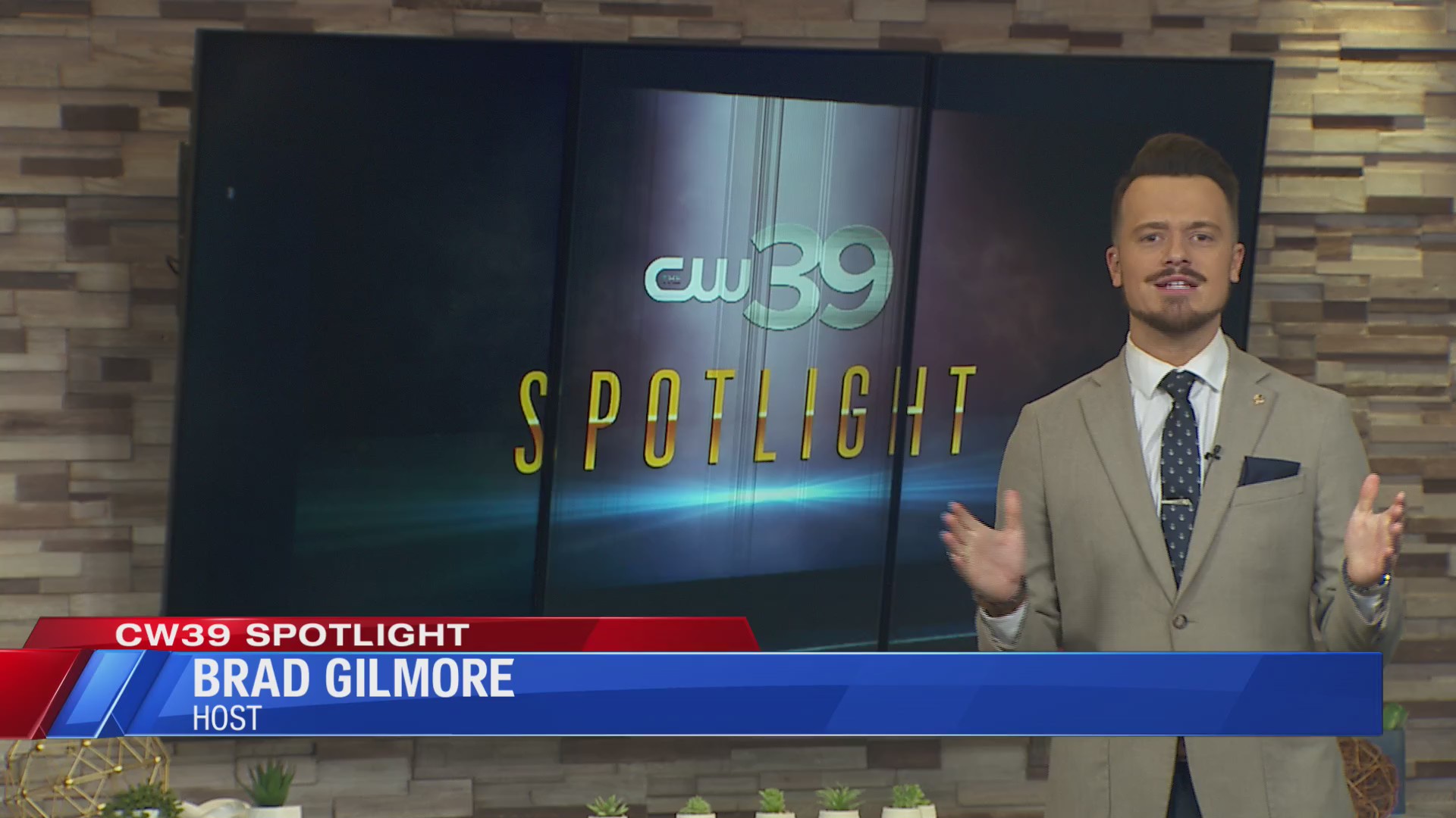 “The Chicken Sisters” on CW39 Spotlight with Brad Gilmore – CW39 Houston