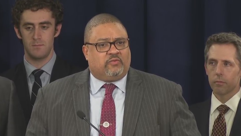 District Attorney Alvin Bragg speaks on guilty verdict – PIX11