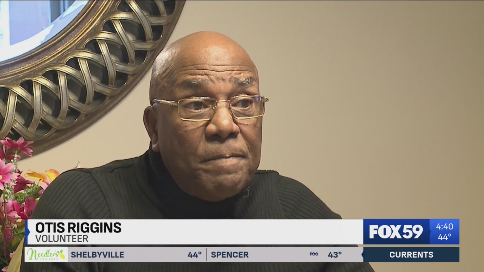 Otis Riggins is the oldest volunteer for Mozel Sanders – Fox 59
