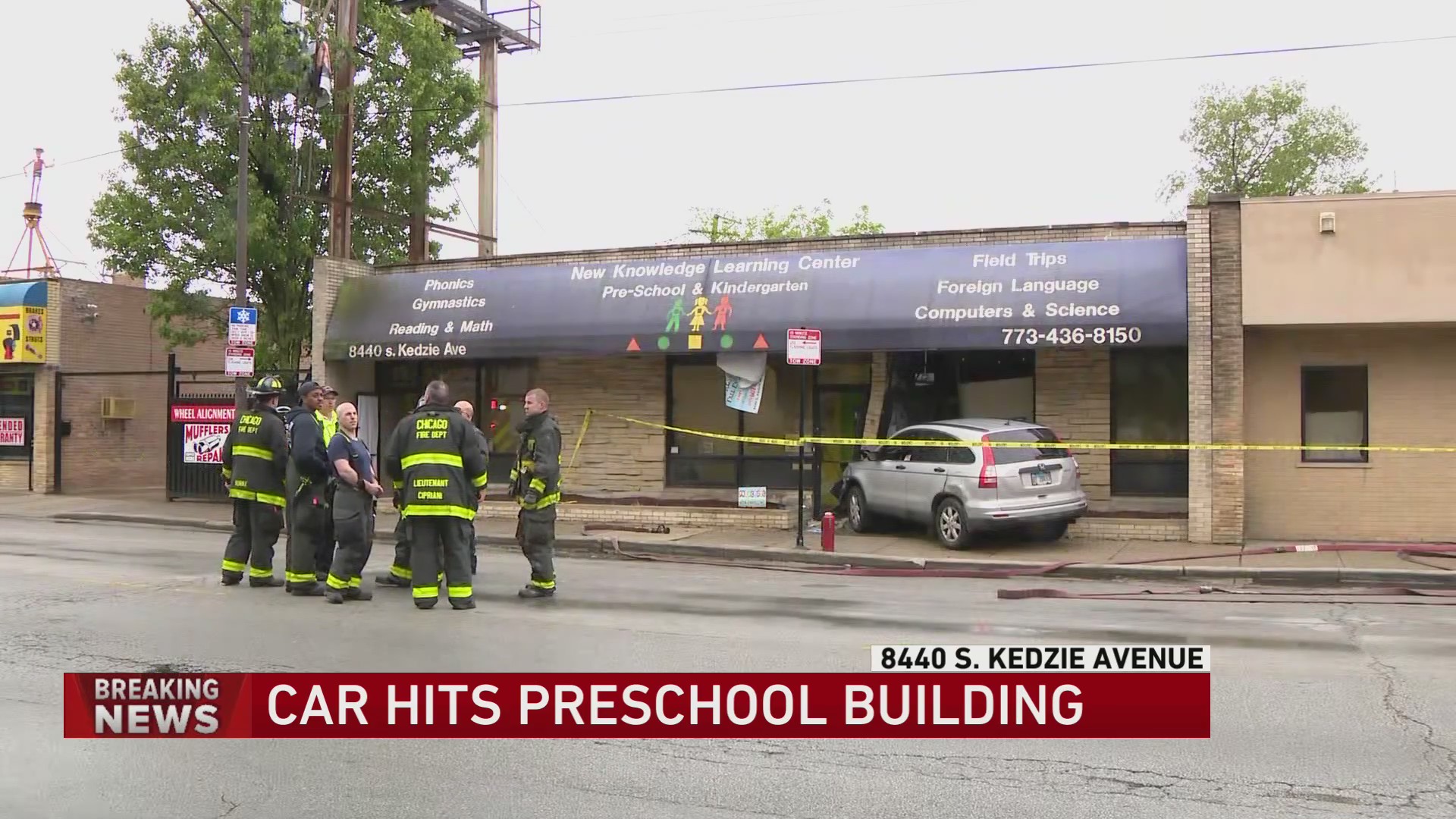 2 injured after car crashes into Chicago preschool – WGN-TV