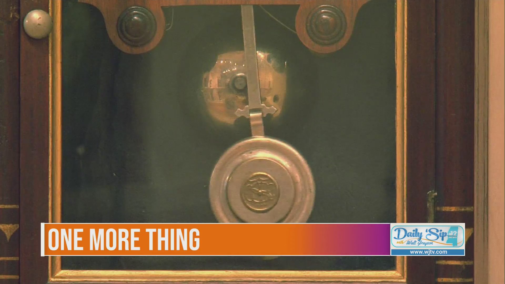 Resetting the clocks as Daylight Saving Time ends – WJTV