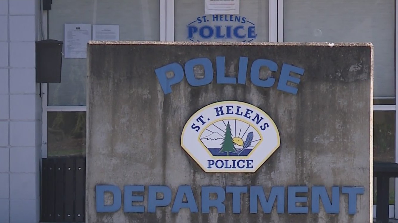 Interim St. Helens police chief accuses mayor of retaliation, collusion ...