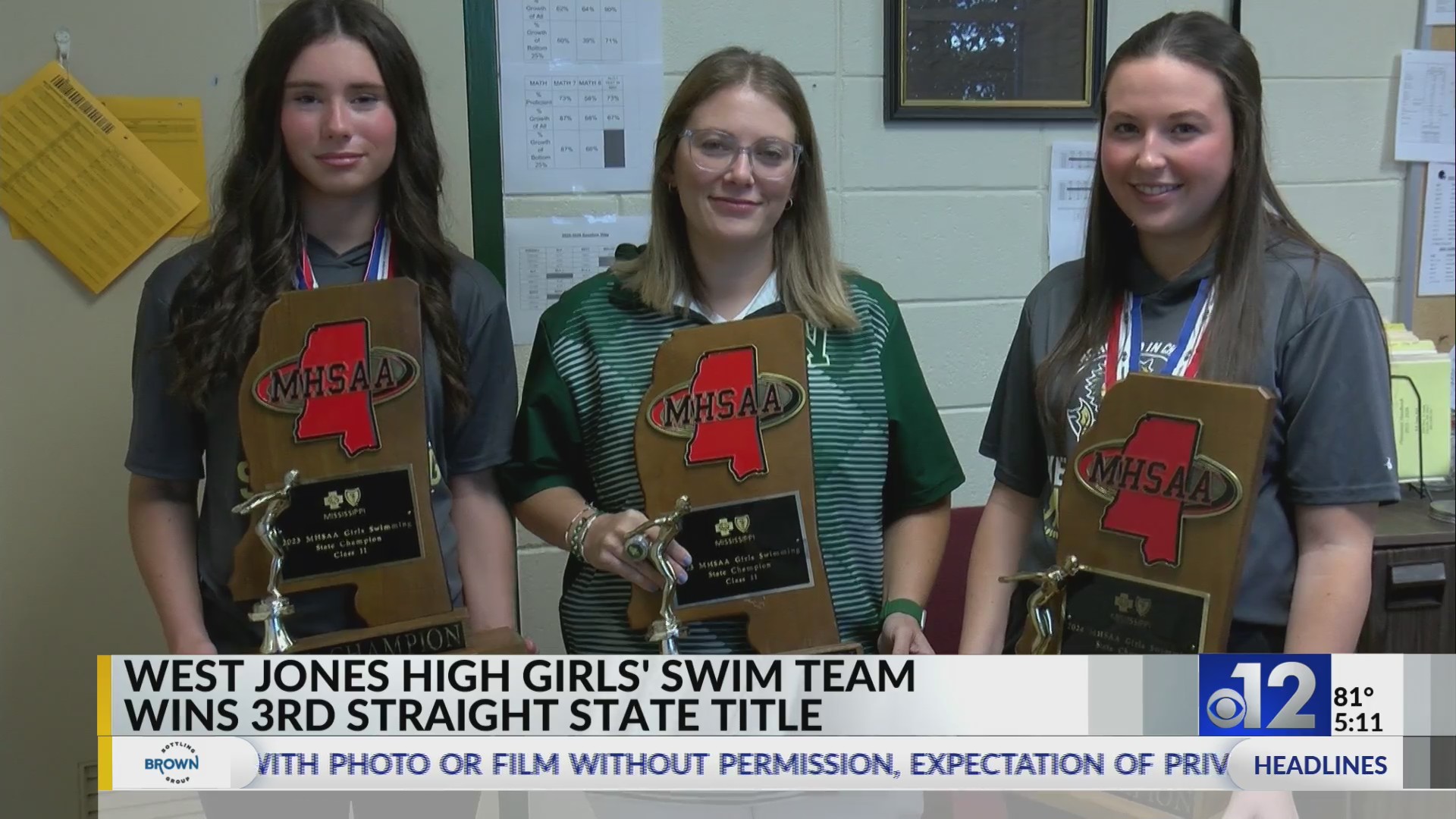 West Jones High girls’ swim team wins 3rd straight state title – WJTV