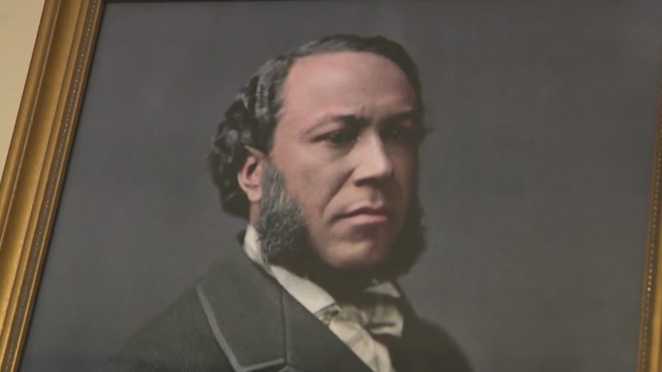 Book honors legacy of first Black US House member – PIX11
