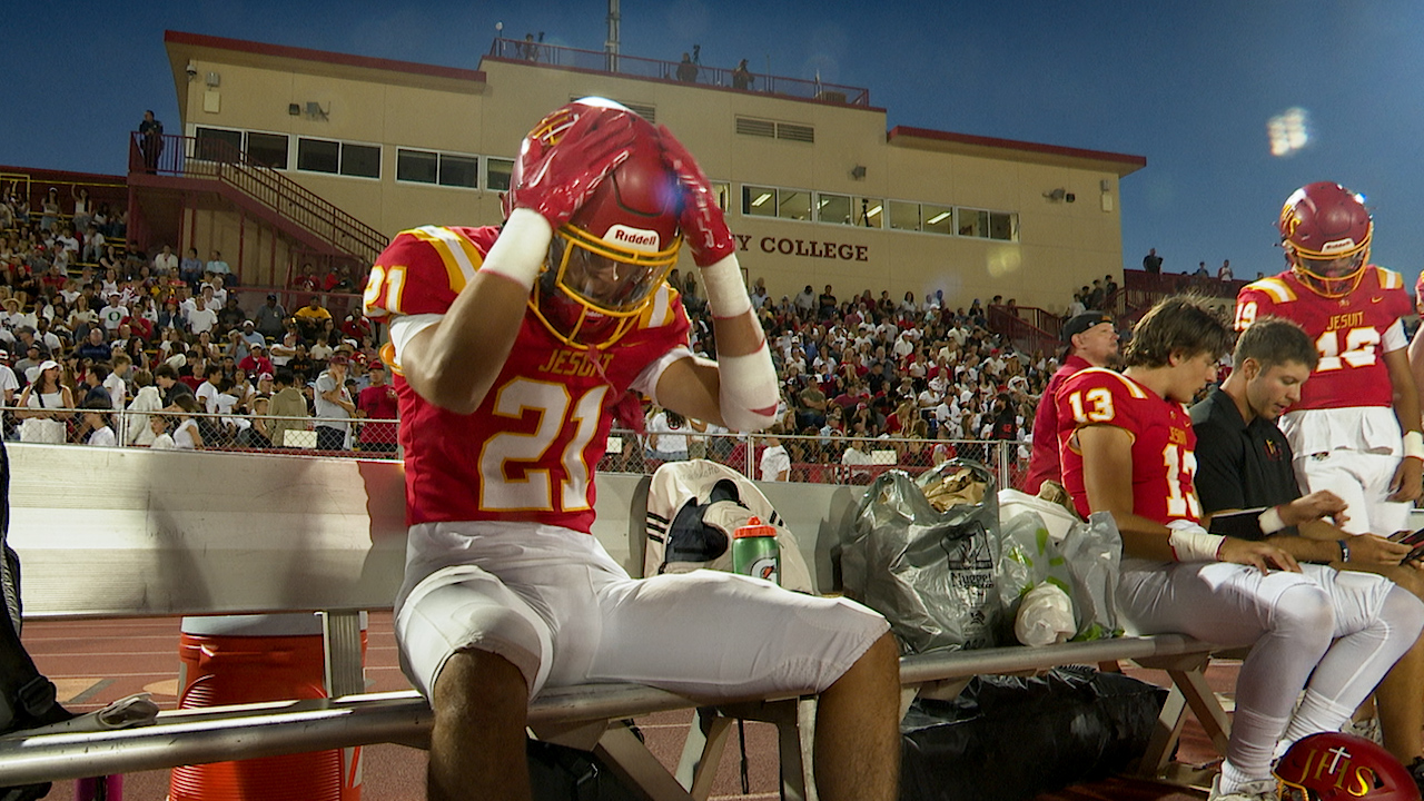 EXTENDED HIGHLIGHTS: Jesuit Marauders edge Christian Brothers Falcons ...