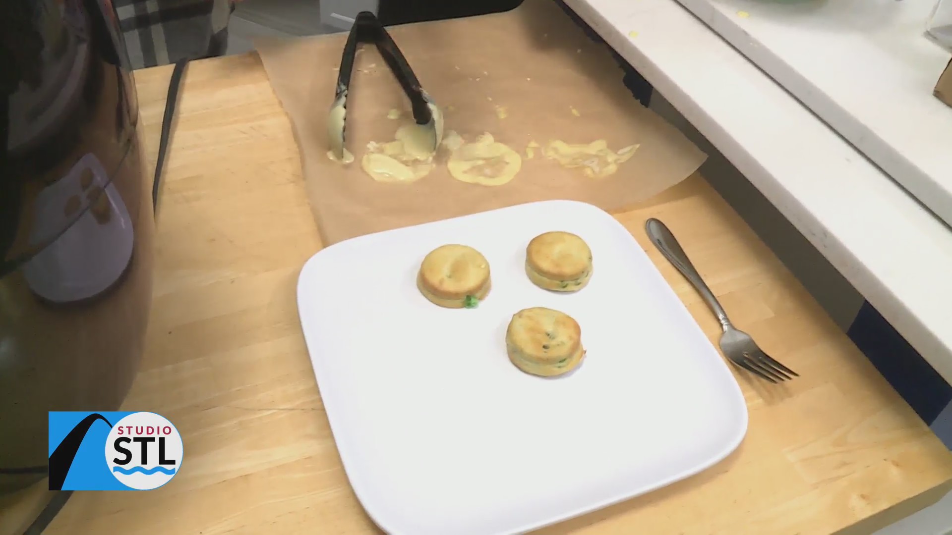 Can we air fry mint Oreos? How many AMI days are left for Mo. schools ...